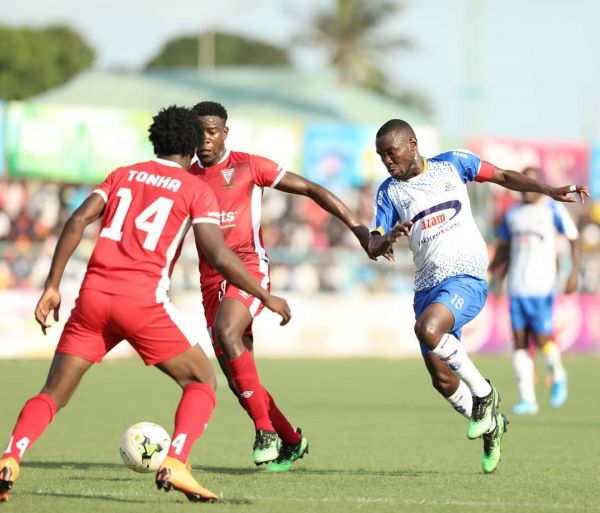 Kombe La Shirikisho Afrika: Azam Wajigawa Mafungu Kuwafuata Wazimbabwe ...